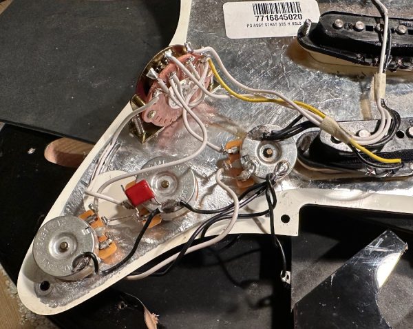 Fender Stratocaster Mid Circuit Booster Kit Installation / Fitting