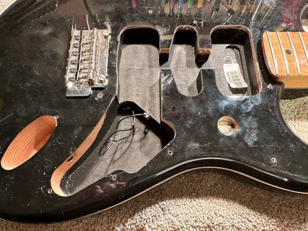 Fender Stratocaster Mid Circuit Booster Kit Installation / Fitting